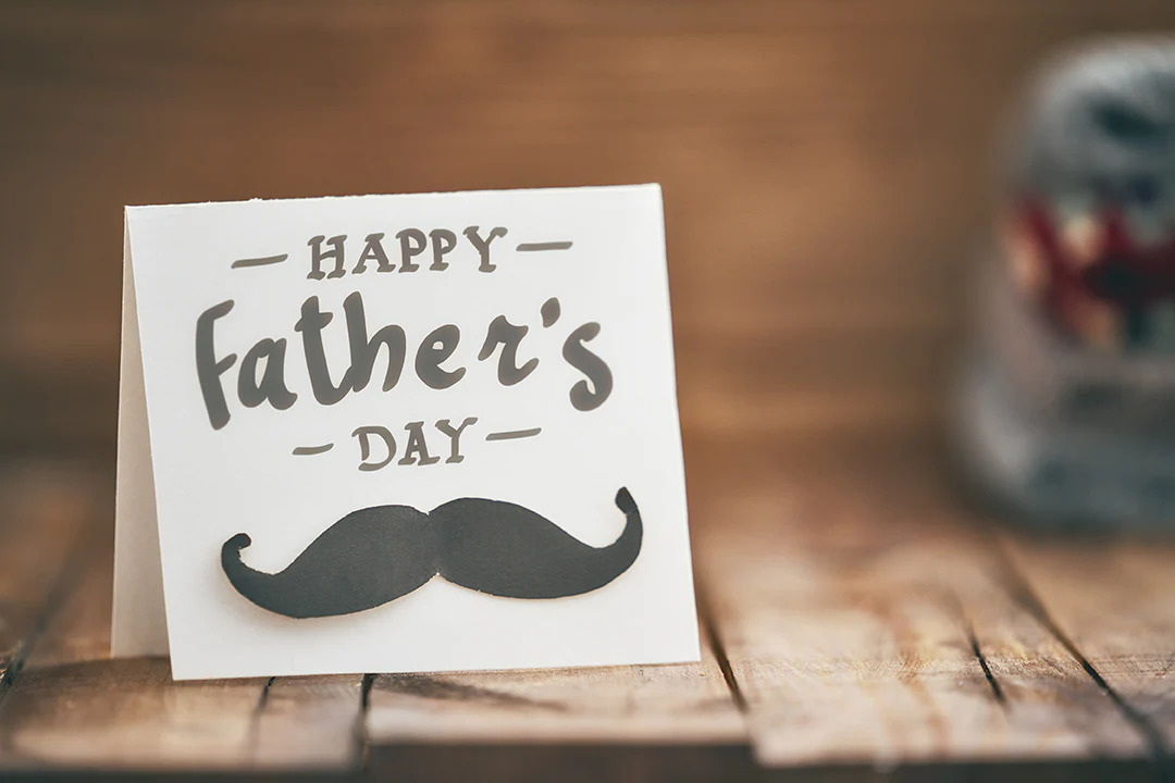 Big Hugs to All Dads - BOMBOL